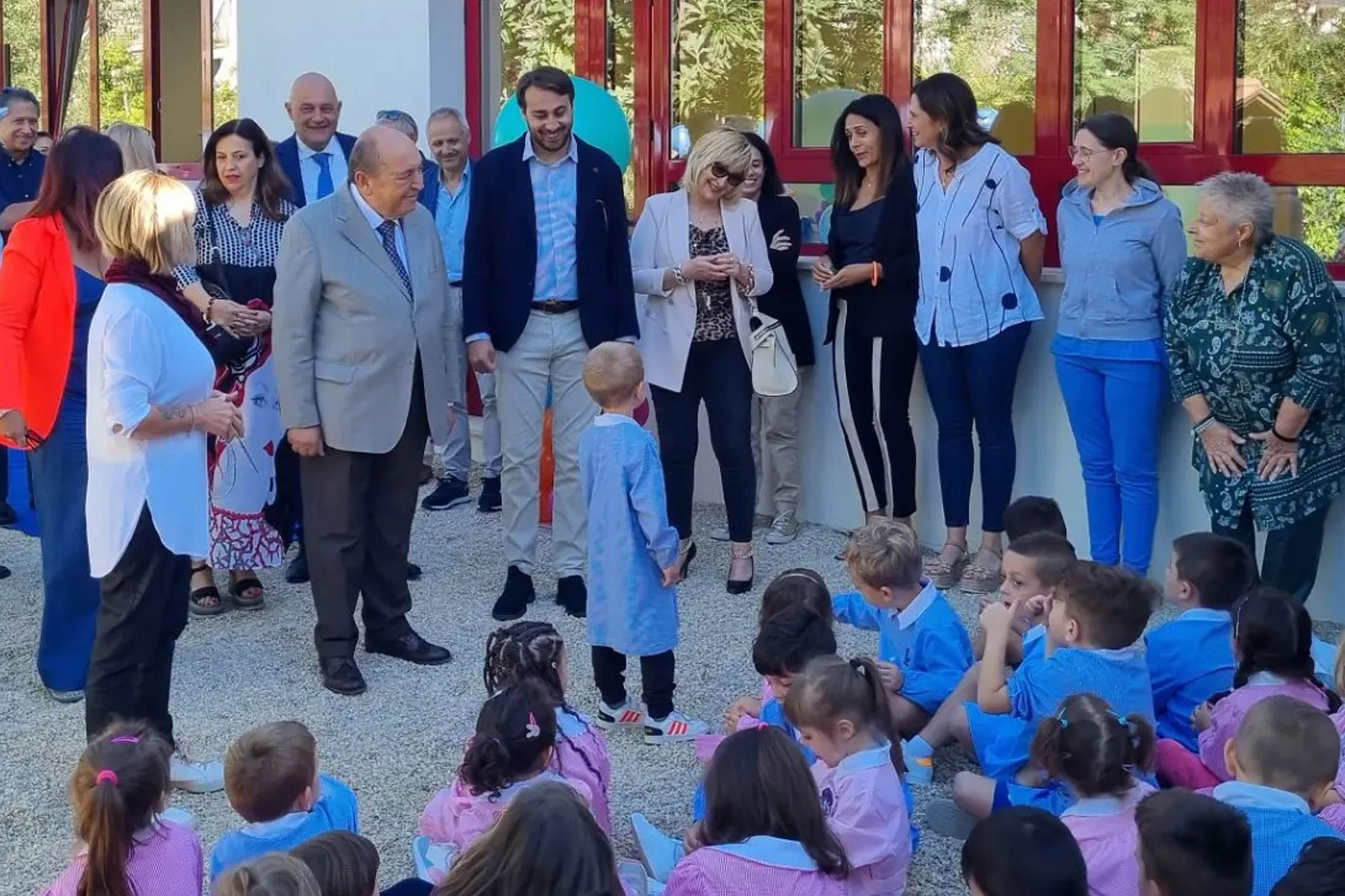 Tre aule, spazio refezione e nuovi servizi per la "Cirese". In la nuova ...